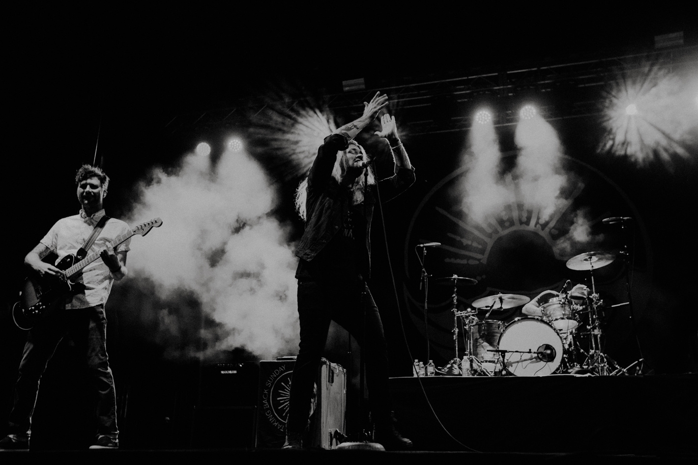 TAKING BACK SUNDAY LIVE REVIEW + PHOTOS w/ Emery, & Evergreen Terrace ...